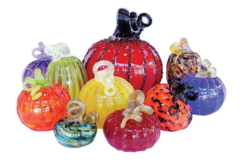 These Blown-Glass Pumpkin Patches Turn Halloween Nostalgia Into Art ...